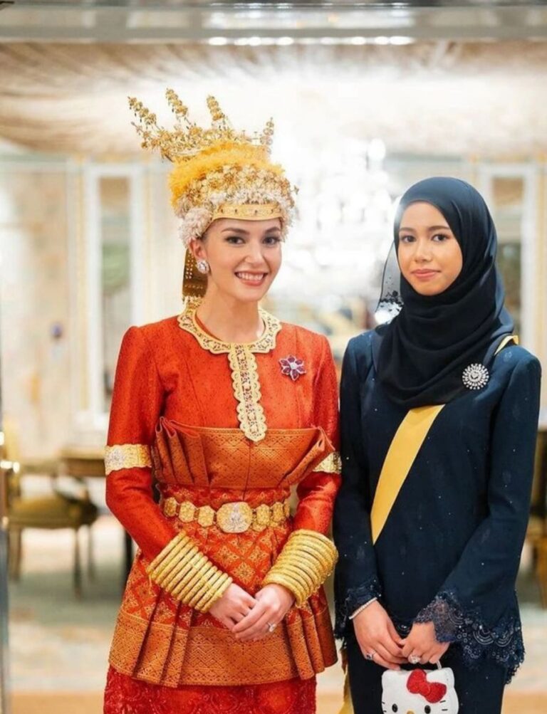 "Kakak Ameerah Bolkiah, happy birthday, miss you" - Anak Azrinaz Mazhar ...