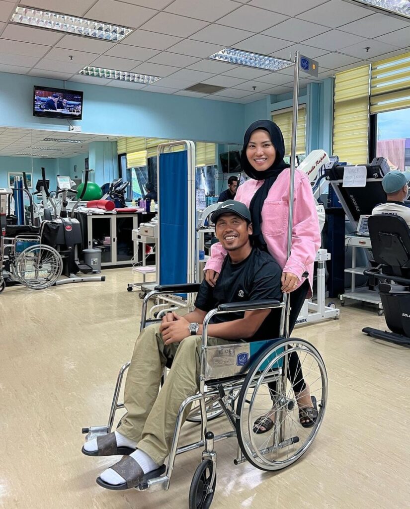 "Cantiknya Watie tanpa Make up, last tu memang nak tergolek betul ke mummy" - Netizen - Media Puyu